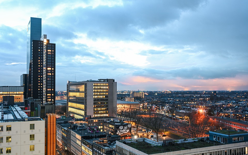 Šta znači sanjati neboder? | Sanovnik - Sanjarica